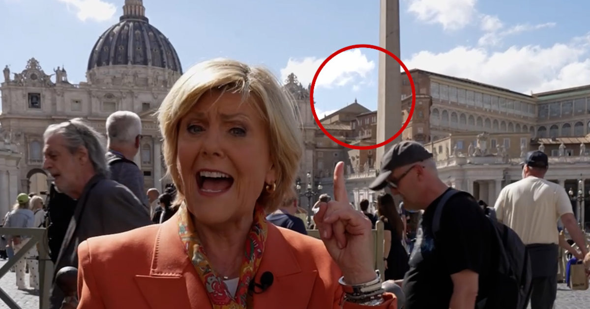 How the Sistine Chapel chimney signals conclave results