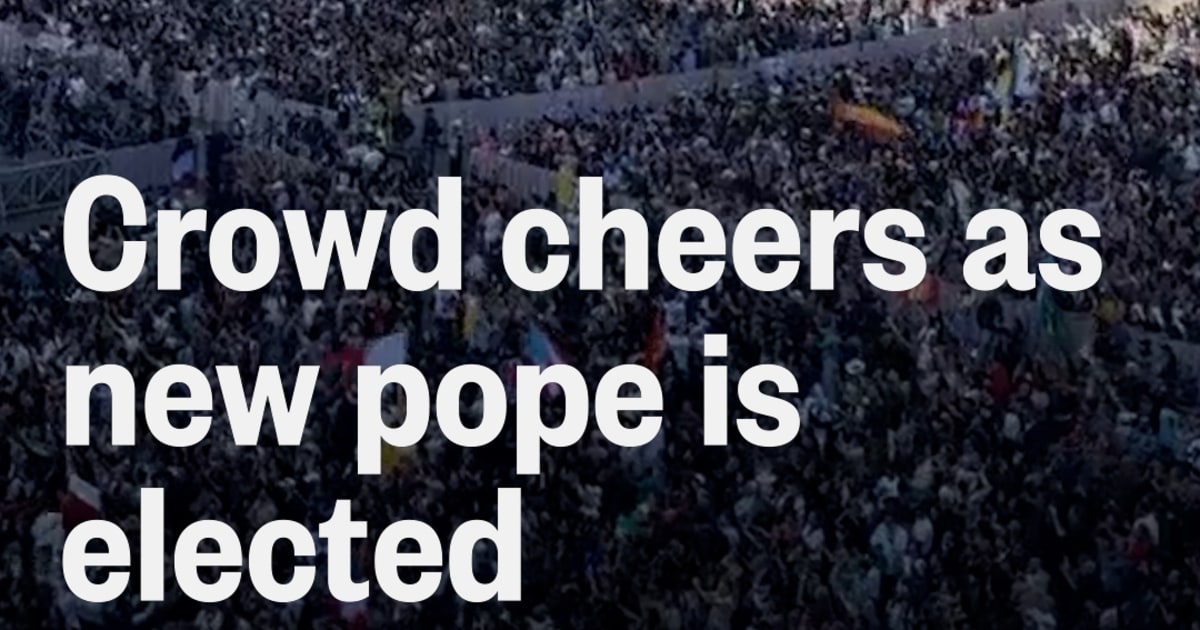 Crowd erupts with cheers as white smoke indicates a new pope has been ...