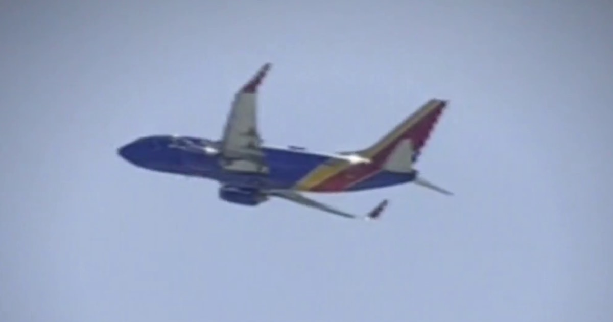 Southwest plane makes mid-air maneuver to avoid collision with another ...