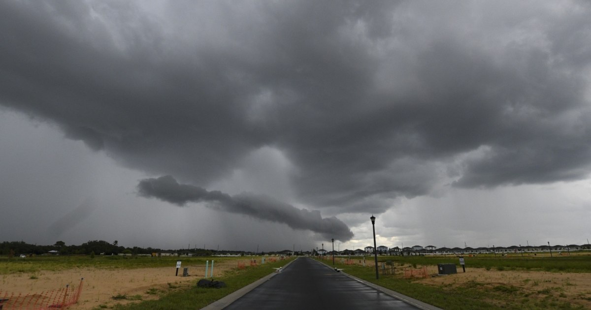 Some GOP lawmakers ‘don’t see danger’ in conspiracies with legislation ...