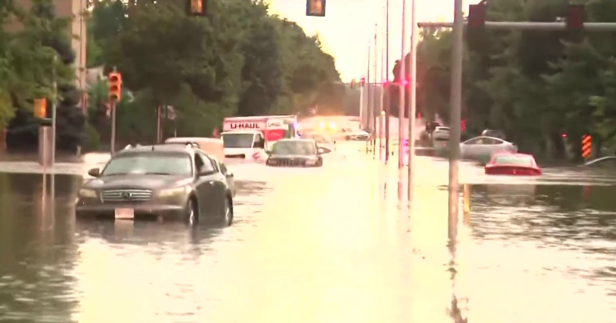 Heavy rains prompt flash floods, canceling last day of Wisconsin State Fair