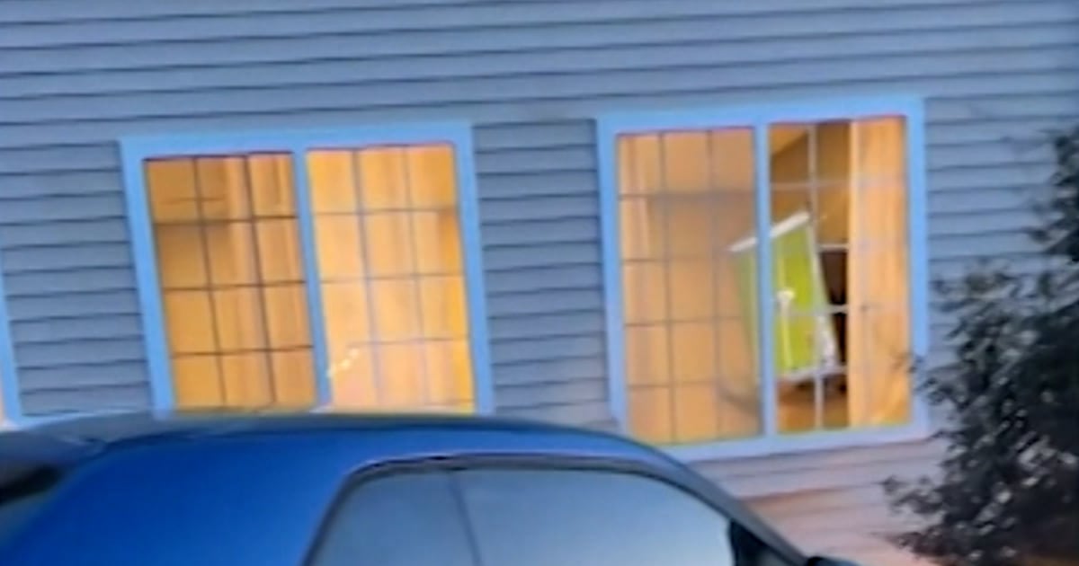 Repeat DUI offender slams car into Illinois home