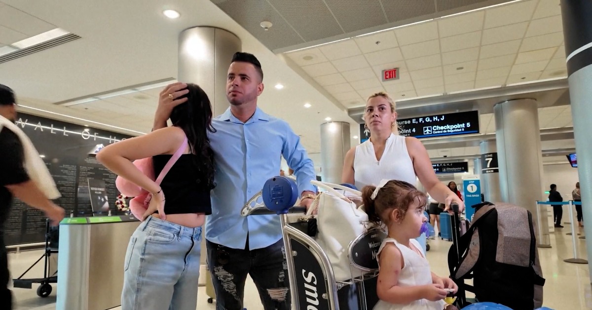 Florida father self-deports to Cuba