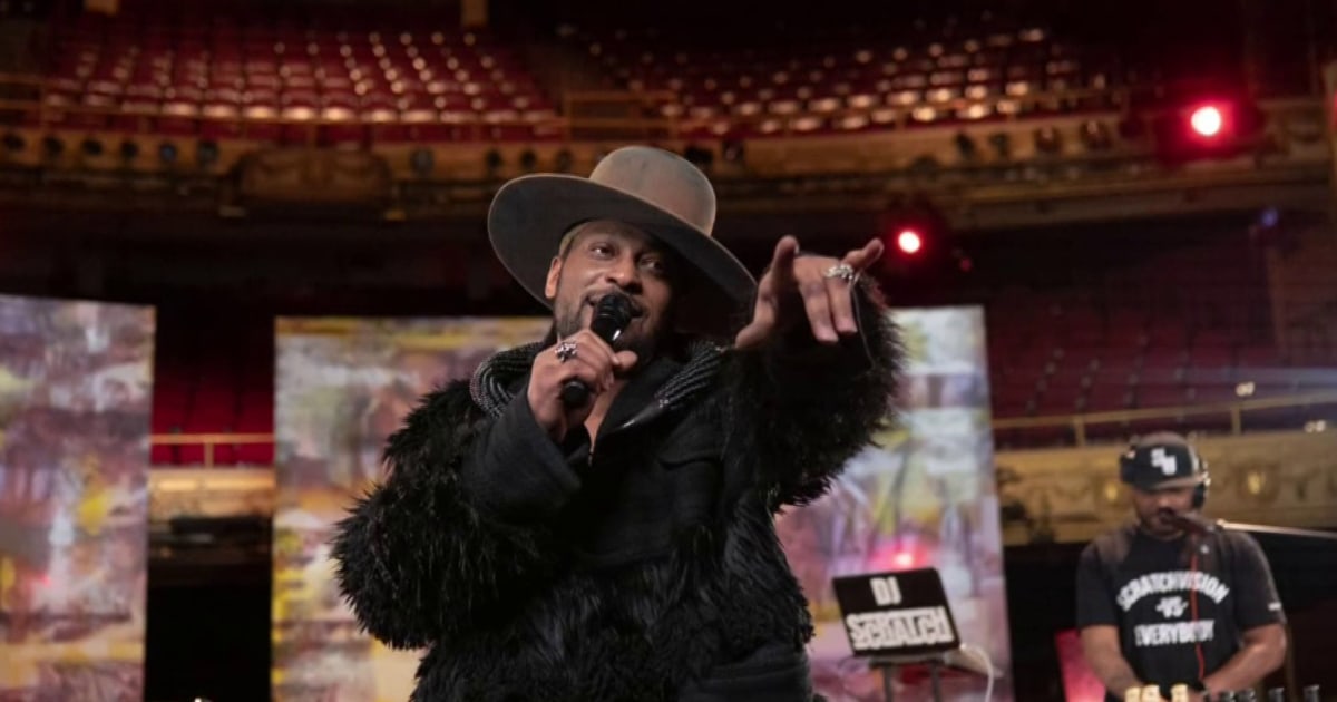 Singer D'Angelo dies at 51 after battling cancer