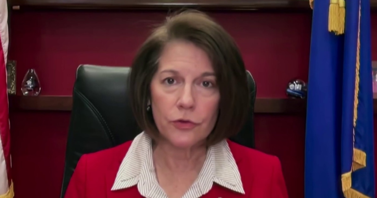 'This a failure in governing': Senate Democrat works with GOP to end ...