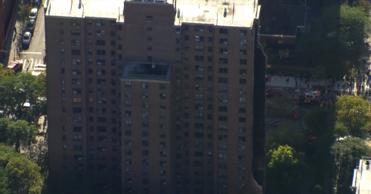 New York high-rise partially collapses