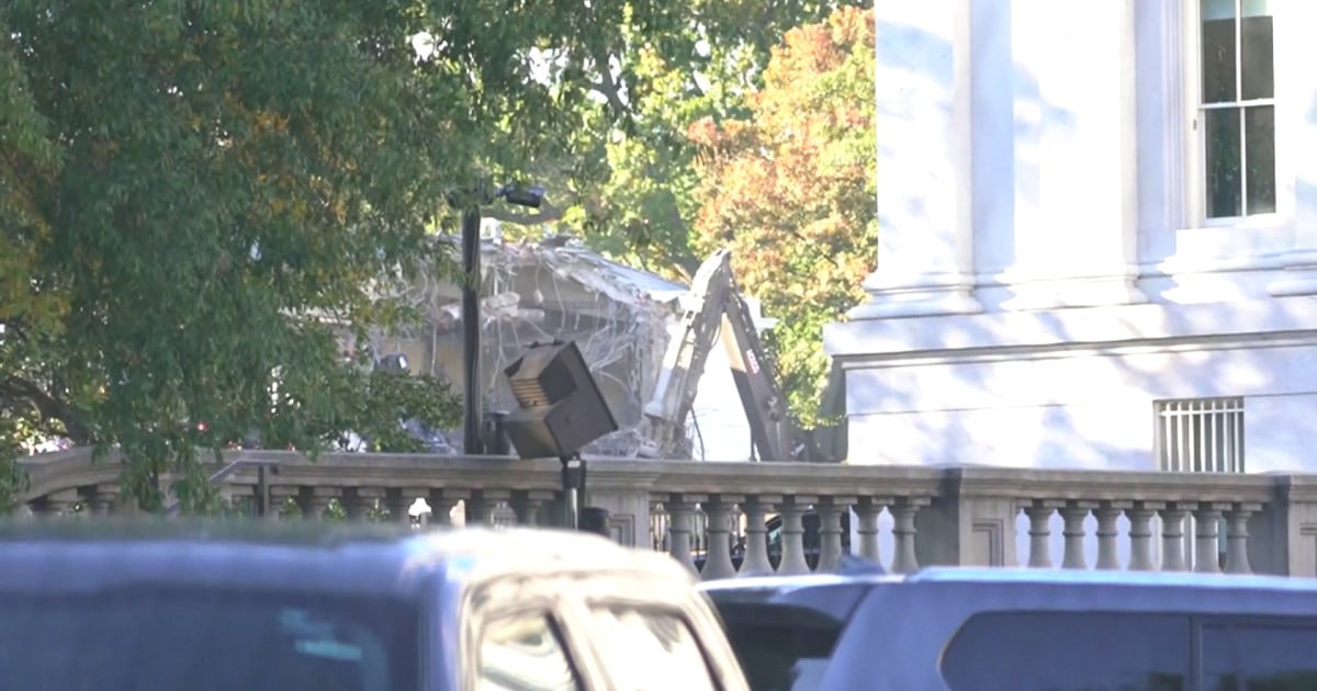 White House begins demolitions for Trump's new ballroom