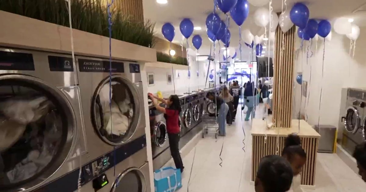 New NYC laundromat offers fresh spin on community