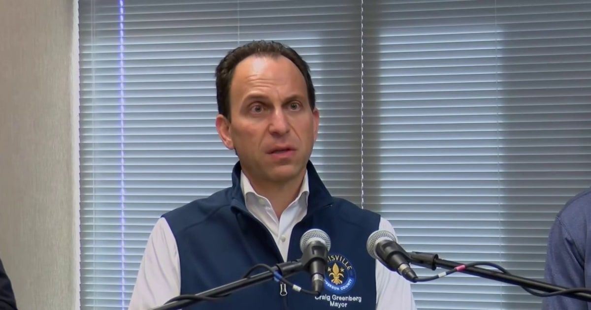 Team of 28 people from NTSB in Louisville investigating UPS plane crash