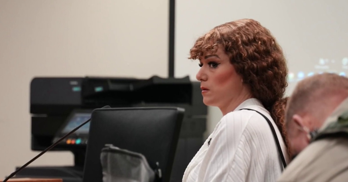 Judge dismisses unrelated charge against mother of a missing 9-year-old
