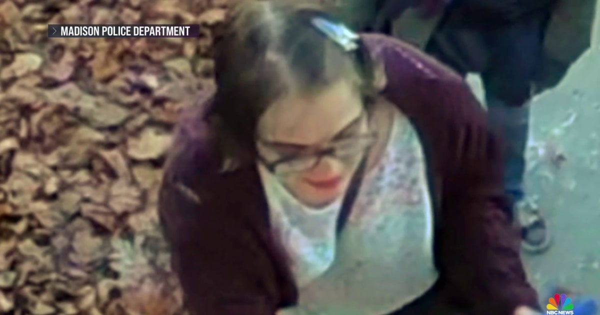 Urgent search underway for ‘Slender Man’ stabbing attacker