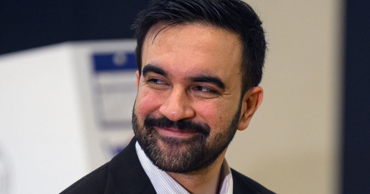 Mamdani casts ballot with his wife in New York