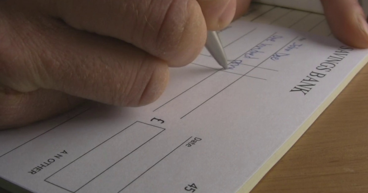 Federal Reserve considering winding down its check processing services