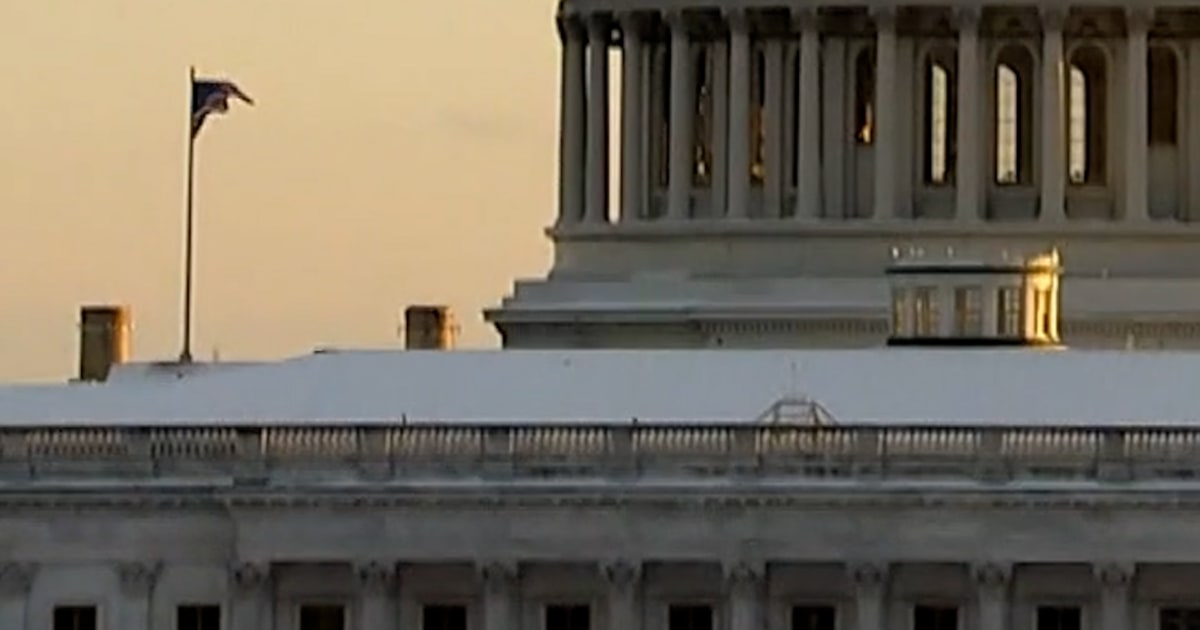 White House under pressure over deadly Minn. shooting