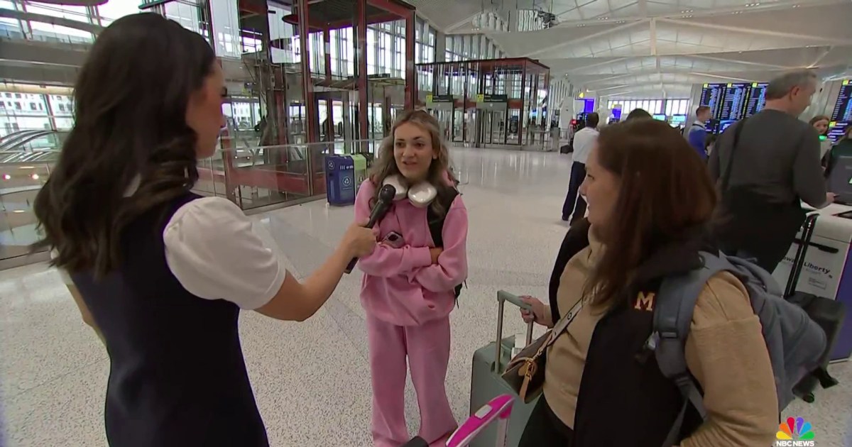 Florida airport teases potential ban on pajamas