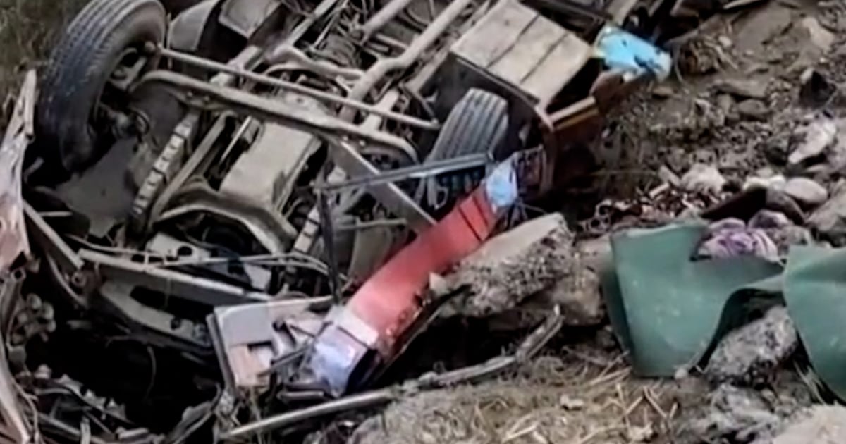 At least 19 dead after bus plunges off highway in Nepal