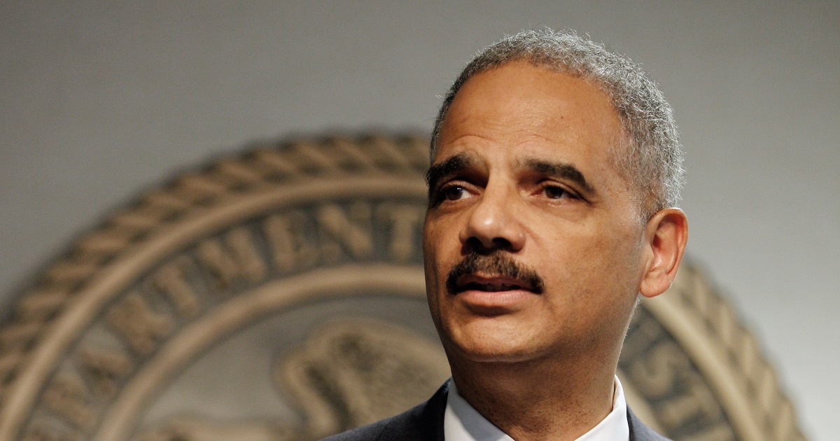 Holder moves to protect reporters' records