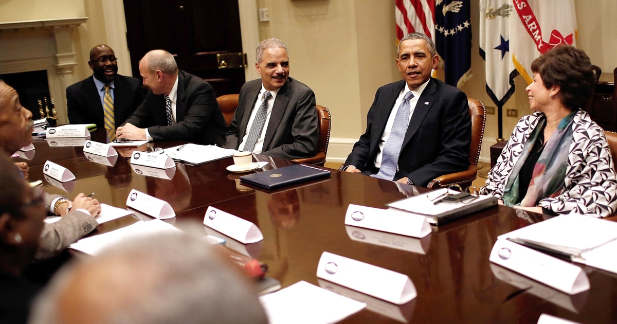 Obama meets with civil rights leaders, vows action on jobs, wages