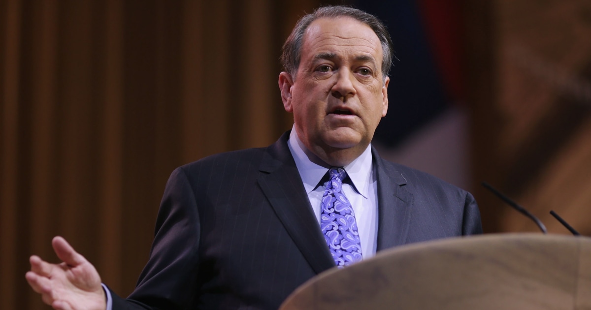 Huckabee sees Obama as impeachable 'Caesar acting like God'