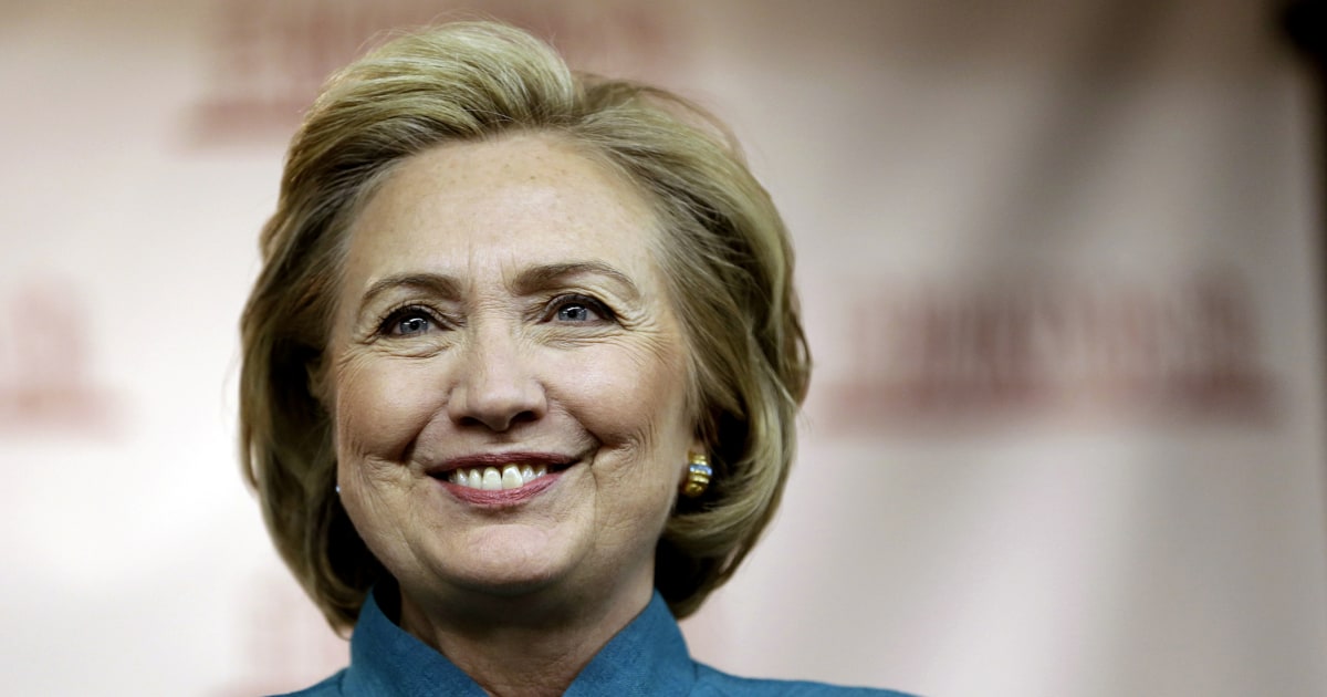 Clinton welcomes 'healthy' Democratic primary contest