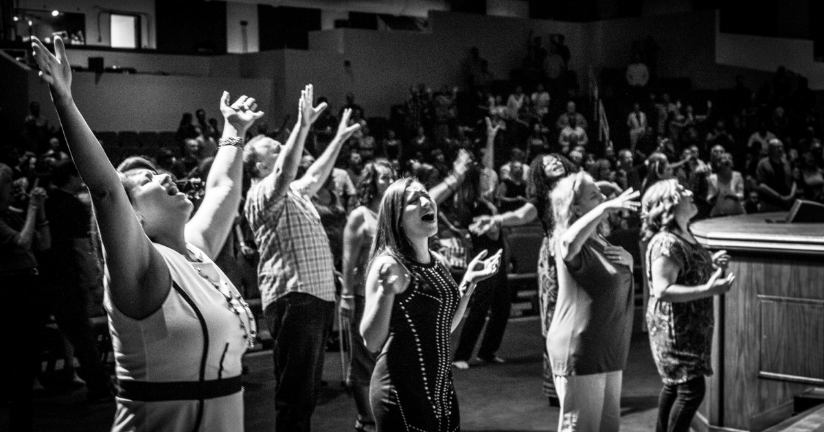 The super-sized growth behind megachurches