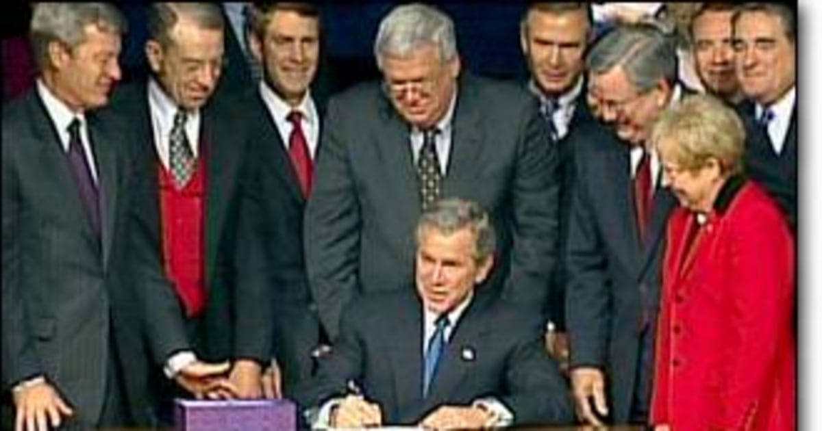 Bush signs Medicare overhaul