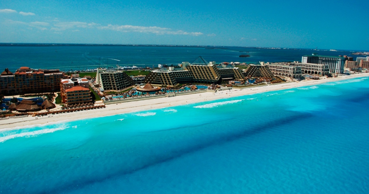 Cancun rebuilds, but it’s hardly hurricane proof