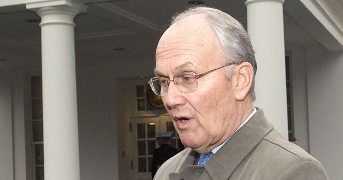 Sen. Craig to break silence on airport arrest