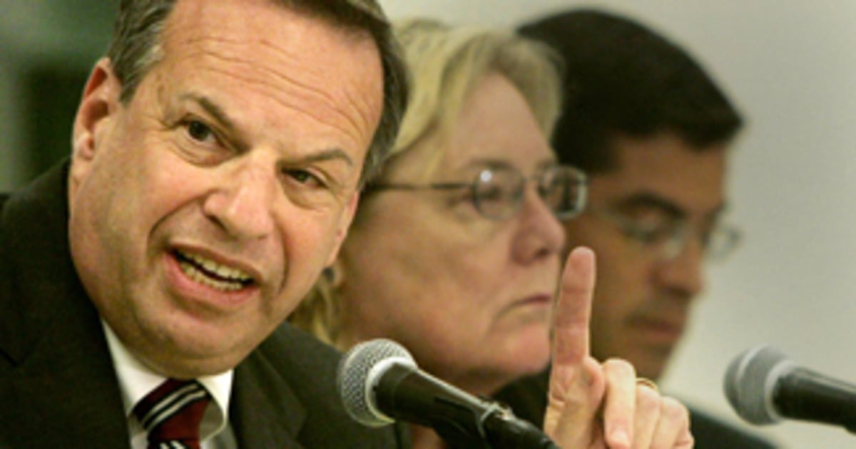 Filner enters plea in alleged airport assault