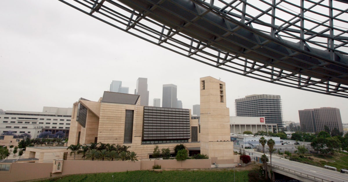 L.A. school brings prestige, but high price tag