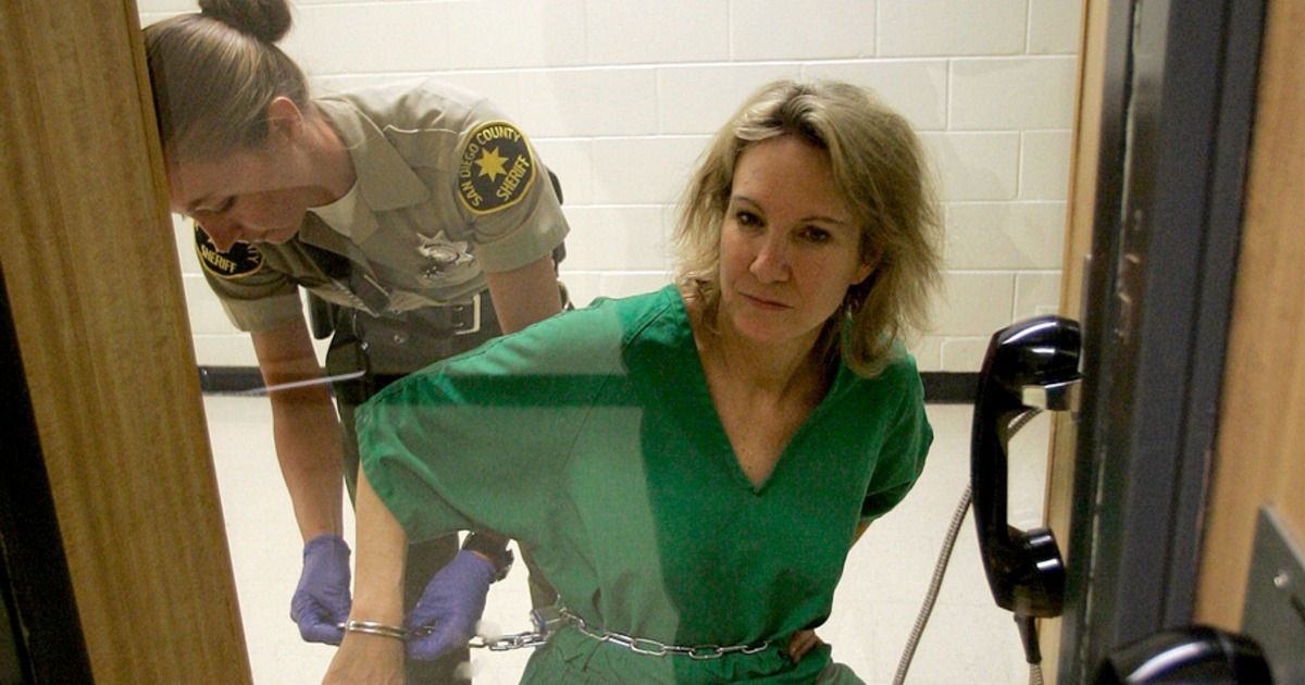 Housewife on the lam asks court for leniency