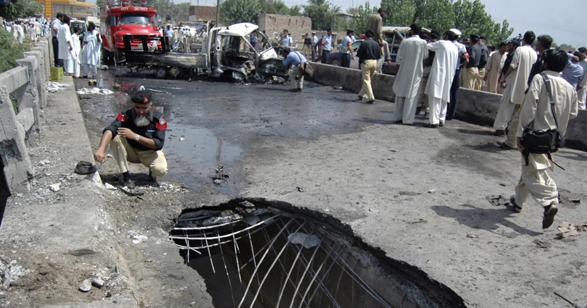 Taliban: 'Open war' in Pakistan after fatal blast