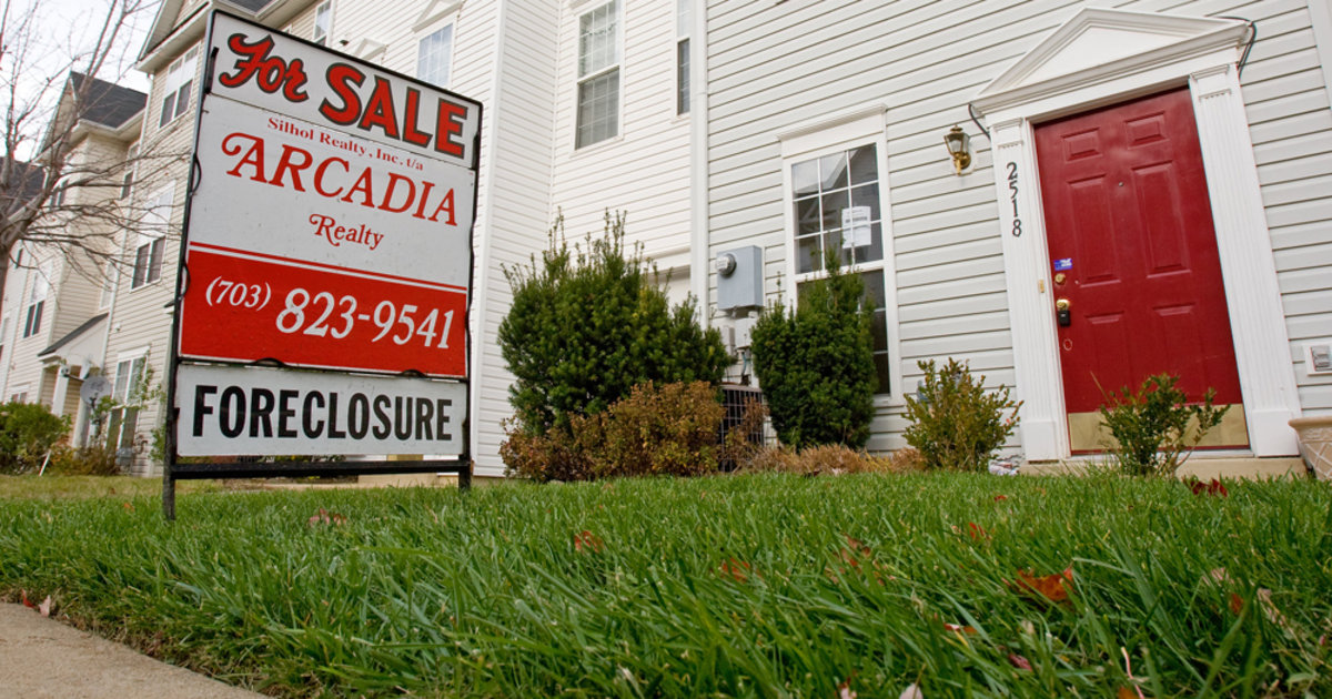 Home foreclosure filings up 55 percent in July