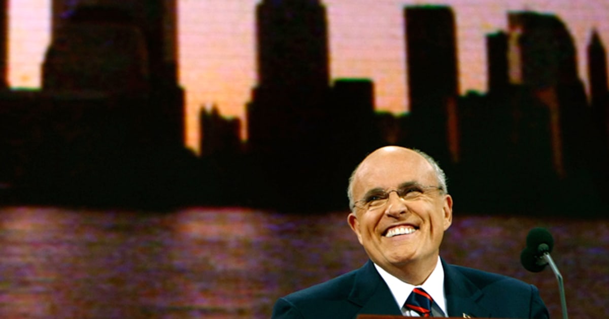 Giuliani launches all-out attack on Obama