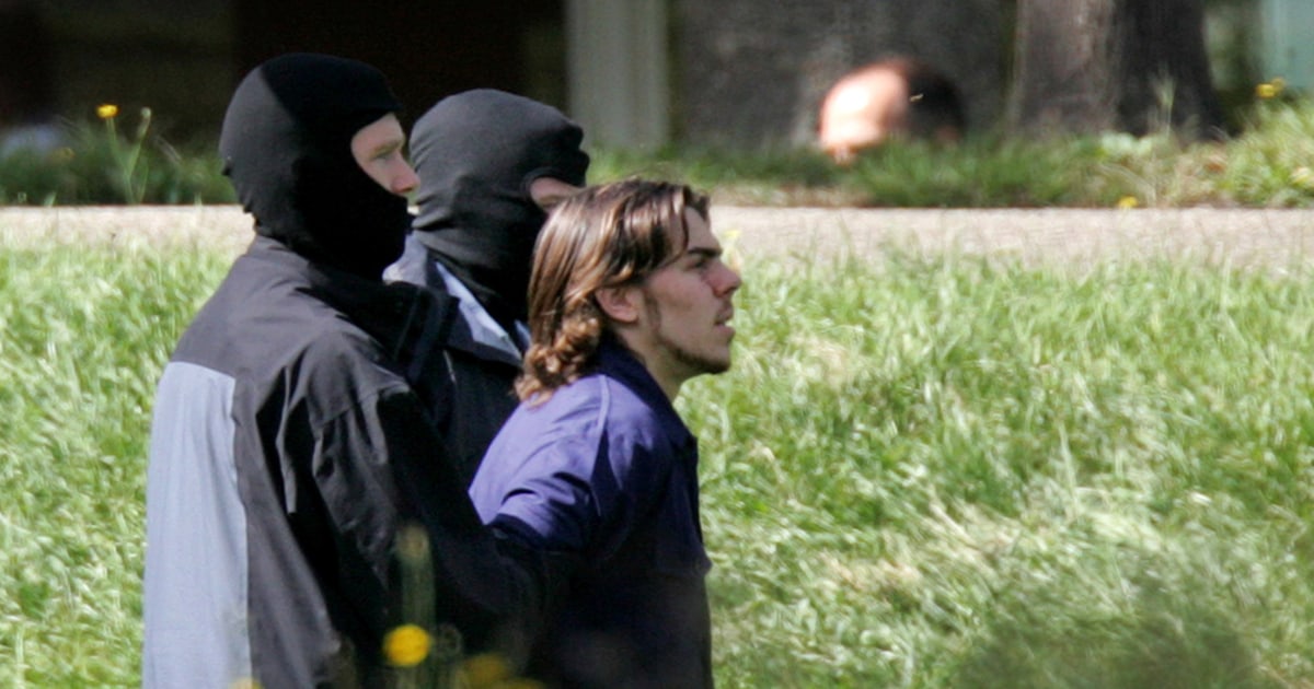 Fears grow of terrorist with ‘an American face’