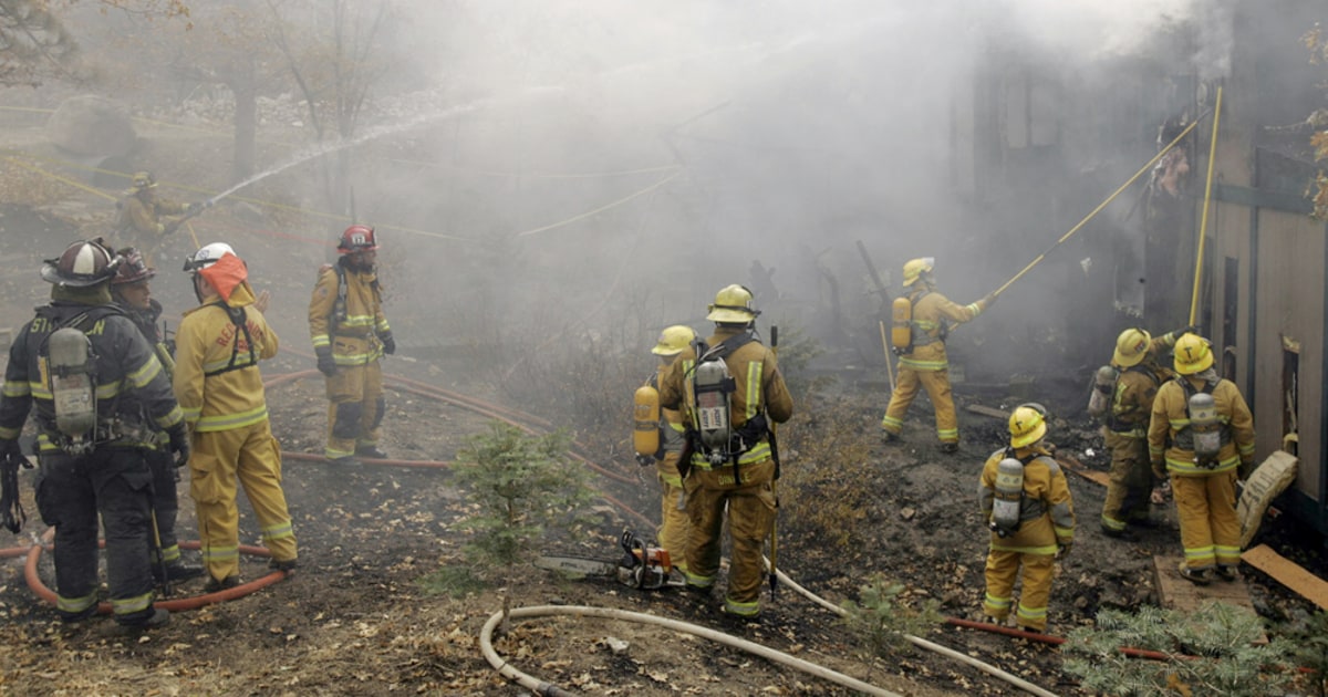 California fire victims take time to reflect