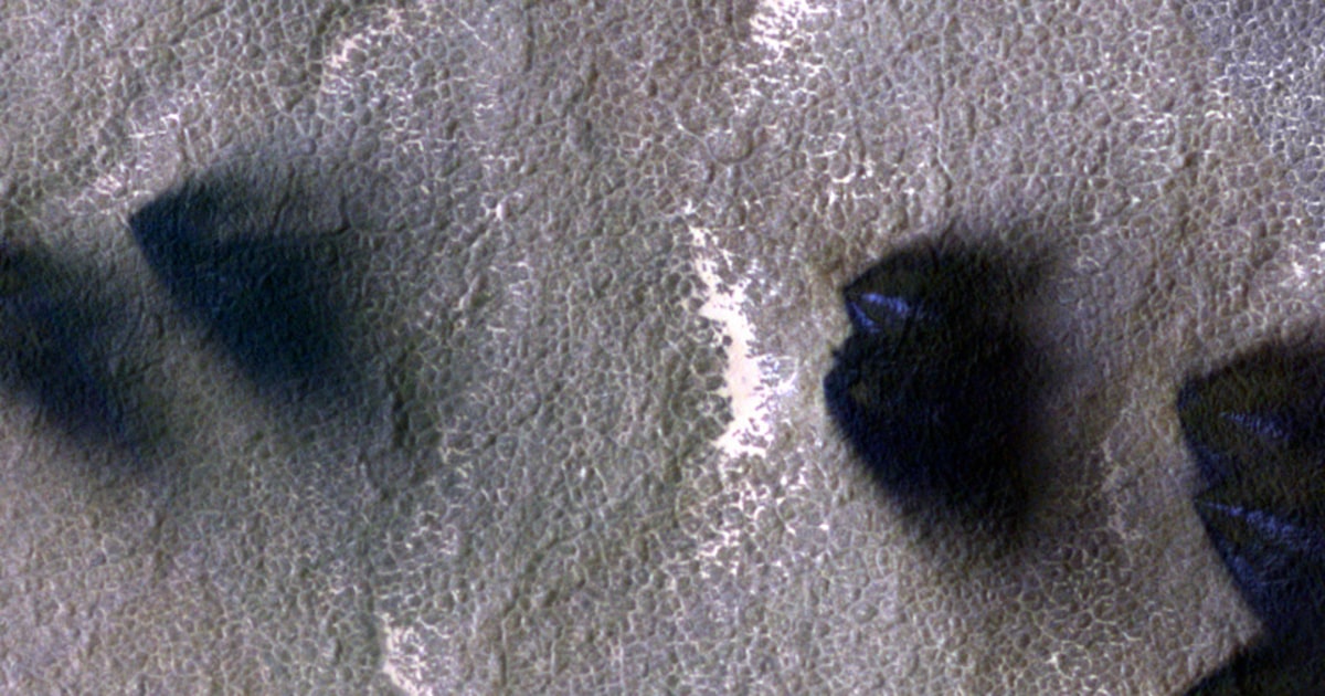 On Mars, spring means gushing gas geysers