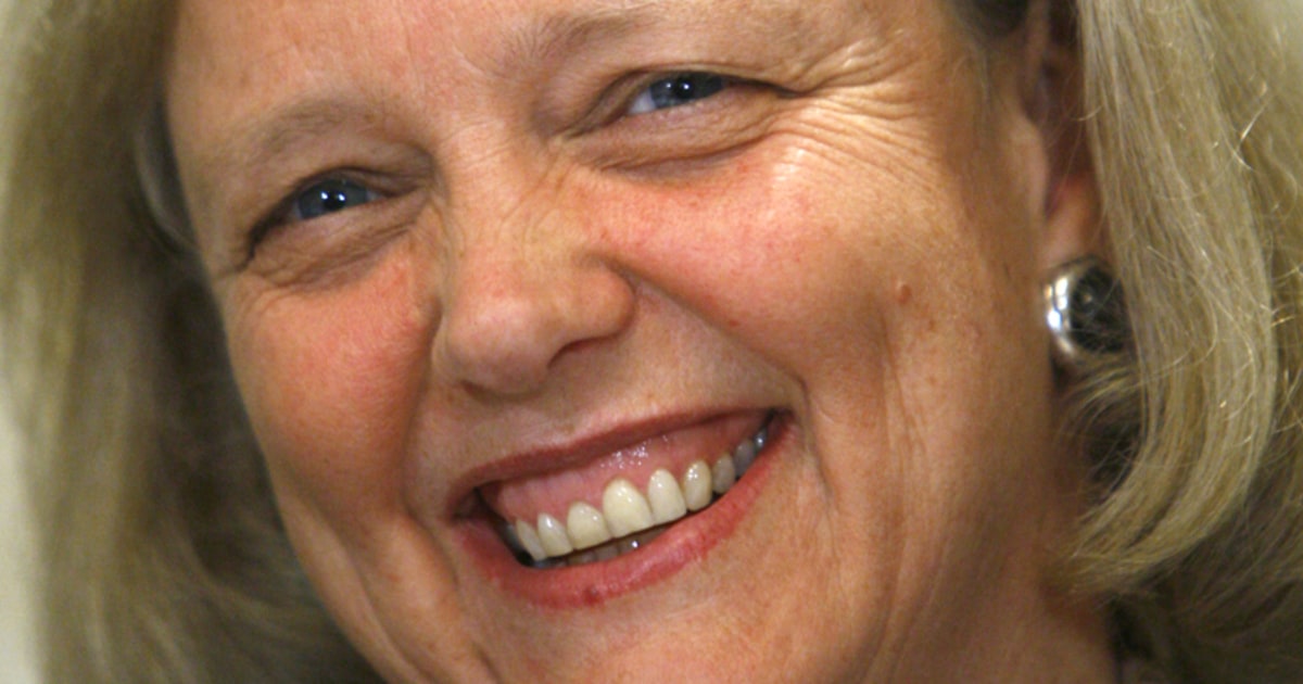 eBay CEO Meg Whitman to retire