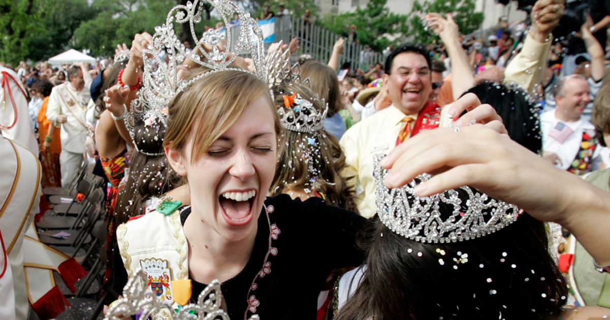 Viva Fiesta! San Antonio celebrates