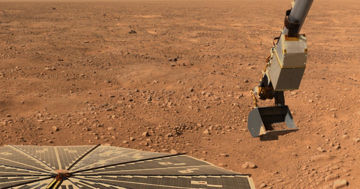 Mars lander loses day of work after data glitch