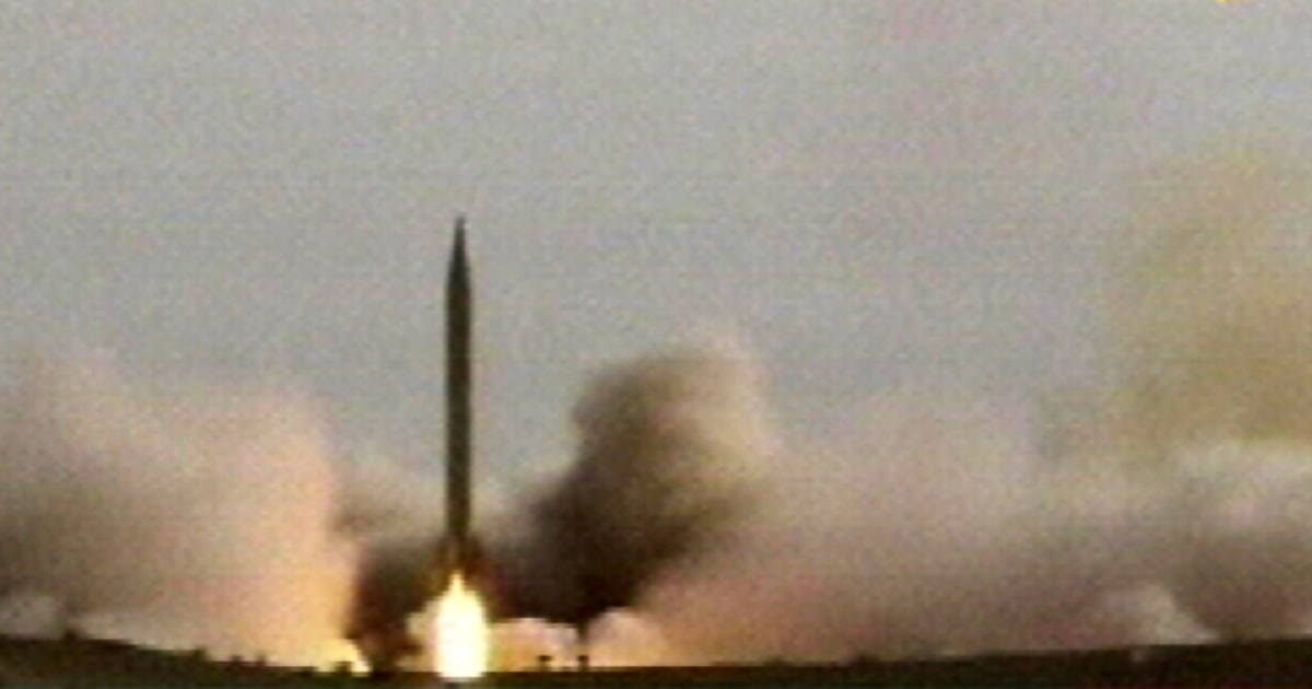 Iran test-fires long- and medium-range missiles