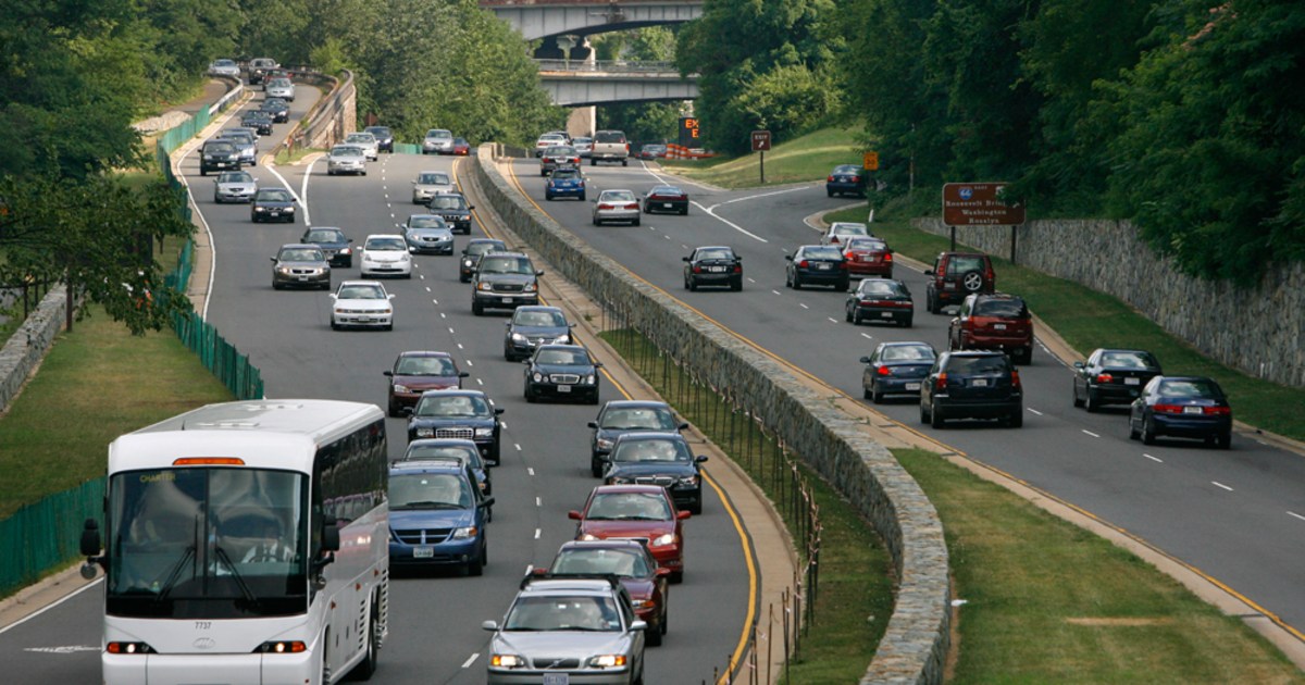Nation’s scenic parkways under traffic strain