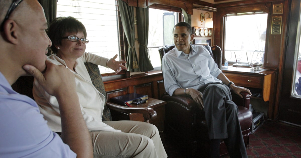 In Obama's circle, Chicago is the tie that binds