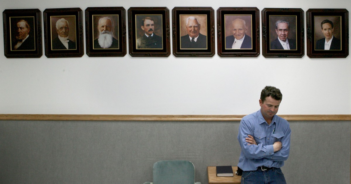 Records offer glimpse into polygamist families