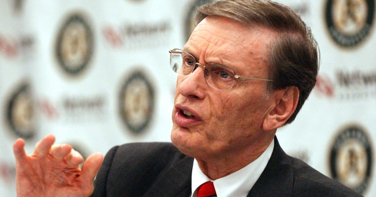 Selig plays hardball on stadium deals