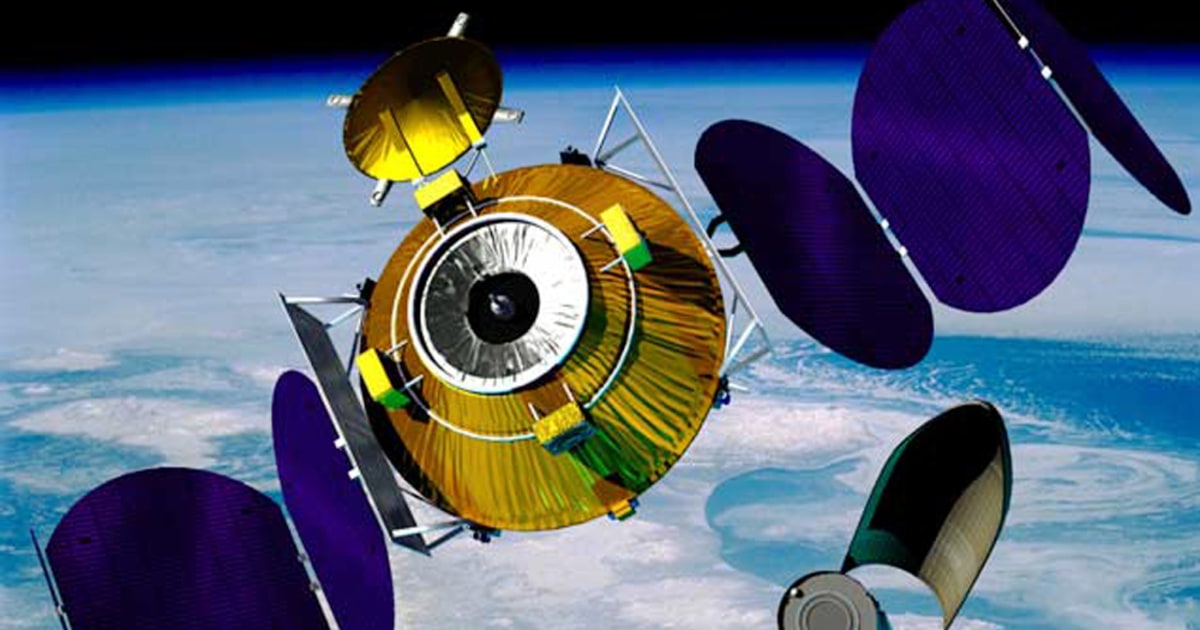 Space tug designed to extend satellite life
