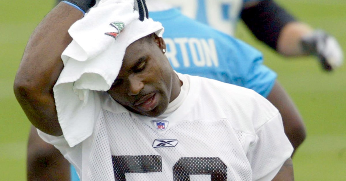 Fields passes first preseasontest of his comeback