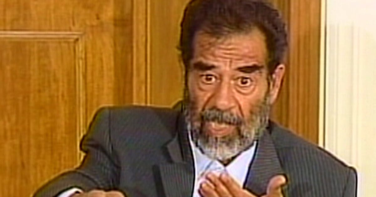Saddam returns to former palace in chains