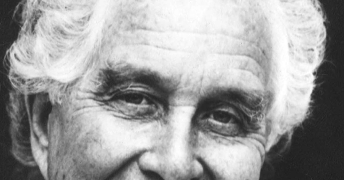 Great Train Robber Ronnie Biggs released