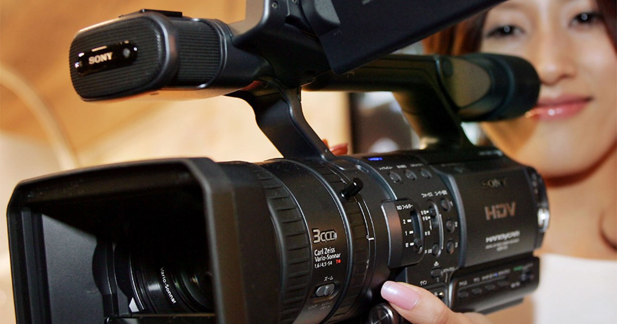 Sony unveils high-def camcorder